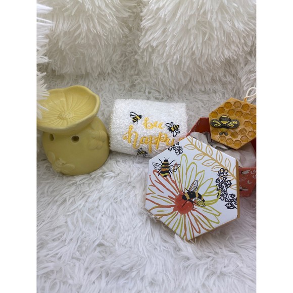 Accents | Bee Themed Gift Set | Poshmark